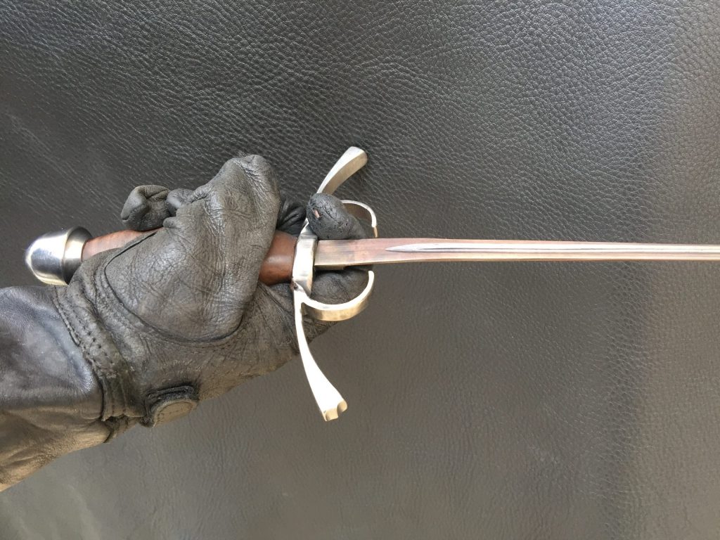 Ariel Rapier | Drunken Smithy