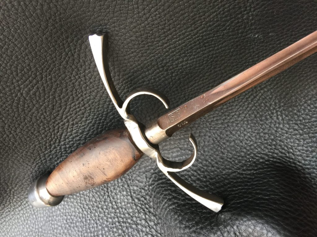 Ariel Rapier | Drunken Smithy