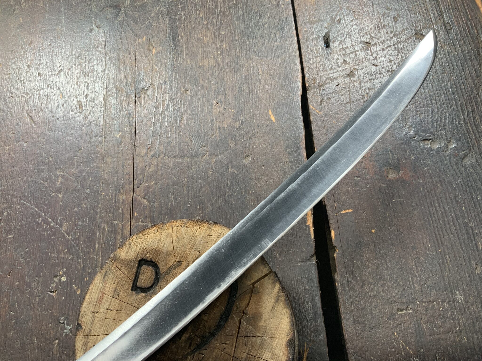Katana, wood handle | Drunken Smithy